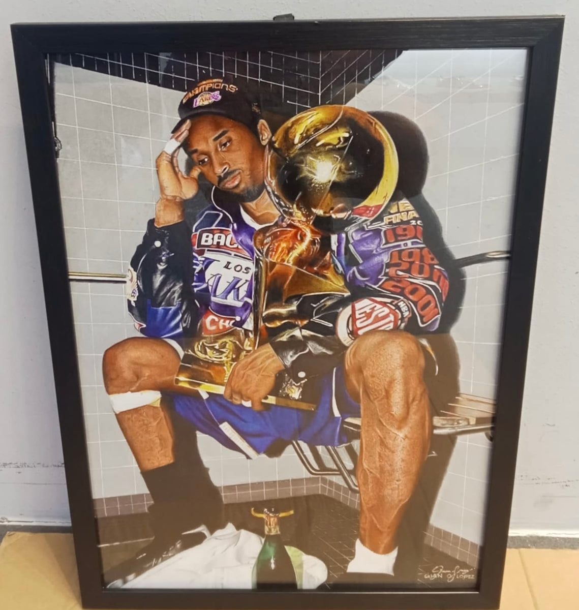 Kobe Bryant Shower Trophy Los Angeles Lakers "Drawing" (Framed ...